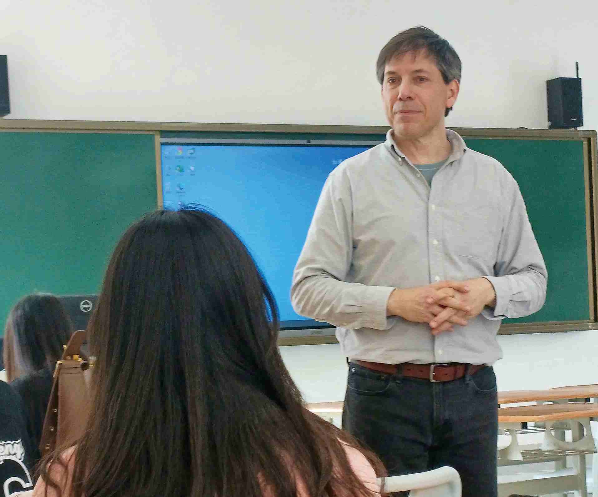 外国语学院 - 滇池学院 云南大学滇池学院